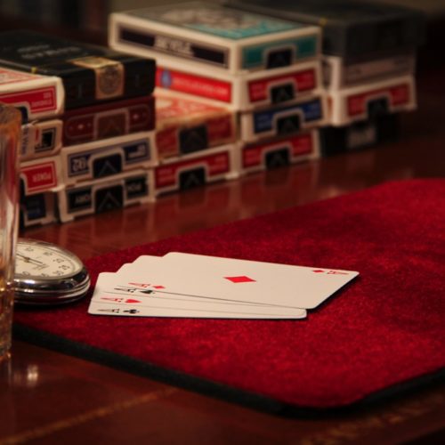 Close - Up Mats - Jason Ladanye
