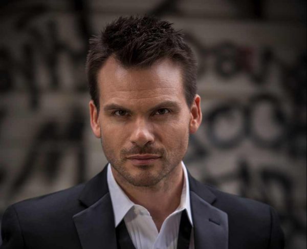 See Jason Live - Jason Ladanye